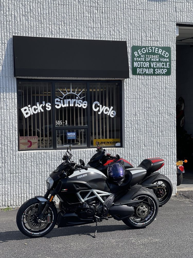 BICK’S SUNRISE CYCLE - Updated October 2025 - 11 Photos - 505 Johnson ...