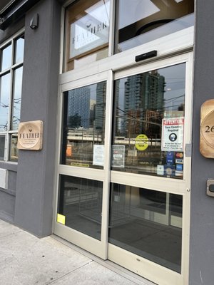 FEATHER FACTORY HOTEL - Updated May 2024 - 34 Photos & 36 Reviews - 26 ...