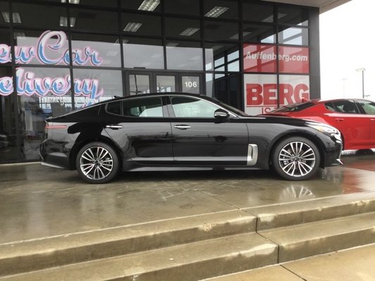 AUFFENBERG KIA - Updated August 2025 - 67 Photos & 79 Reviews - 1155 ...