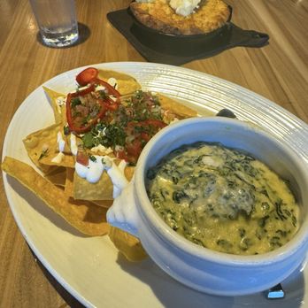 THE NEIGHBORLY - Updated August 2024 - 284 Photos & 230 Reviews - 5538 ...