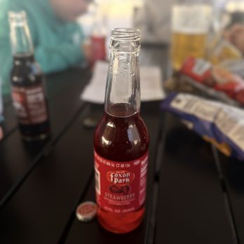 FOXON PARK BEVERAGES - Updated November 2025 - 16 Photos & 28 Reviews ...