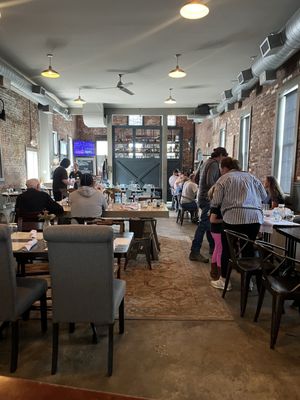 LOCAL FEED - Updated January 2026 - 606 Photos & 465 Reviews - 214 S ...