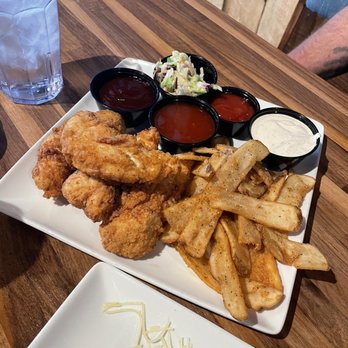 WILLY’S ON THE WATER - Updated December 2024 - 40 Photos & 47 Reviews - 111 Jefferson Blvd, Big ...