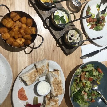 PARAMOUNT MIDDLE EASTERN KITCHEN - Updated December 2025 - 23 Photos ...