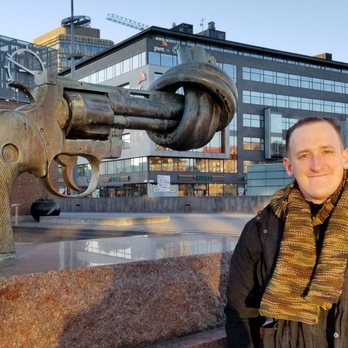 THE KNOTTED GUN - Malmö, Sweden - Landmarks & Historical Buildings - Yelp