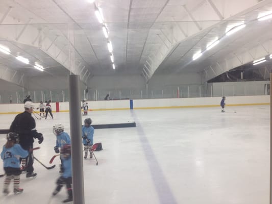 LILY LAKE ICE ARENA & RECREATION CENTER - Updated August 2025 - 1208 ...