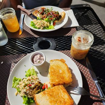 RED HOUSE CAFE - Updated June 2025 - 1828 Photos & 2135 Reviews - 662 ...