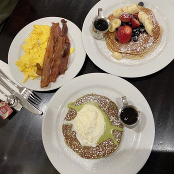 Bea Bea’s - 4324 Photos & 3772 Reviews - Breakfast & Brunch - 353 N ...