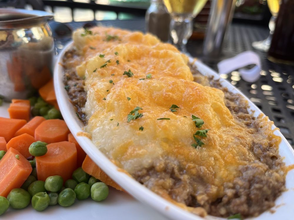 PRINCESS PUB AND GRILLE - Updated December 2024 - 513 Photos & 786 ...