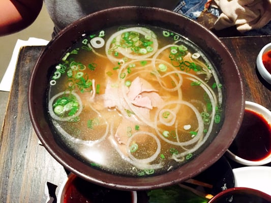 PHO 24 - Updated May 2024 - 507 Photos & 861 Reviews - 3450 W 6th St ...