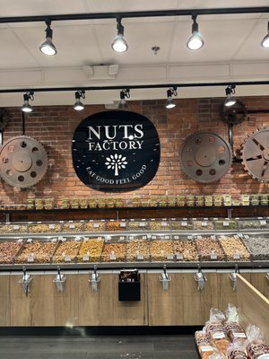 NUTS FACTORY - 10 Photos & 11 Reviews - 62-66 Charles St, Boston, Massachusetts - Specialty Food ...