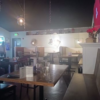 WARREN COUNTRY INN - Updated December 2025 - 98 Photos & 142 Reviews ...