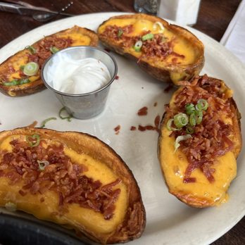 FIREPLACE INN - Updated July 2025 - 155 Photos & 537 Reviews - 1448 N ...