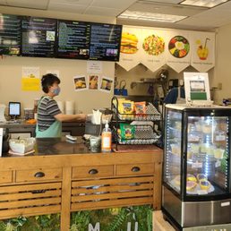 HUMU DELI & JUICE - Updated August 2024 - 213 Photos & 107 Reviews ...