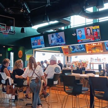 BOOSTERS BAR AND GRILL - Updated May 2025 - 65 Photos & 48 Reviews ...