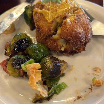 BURNT SMOKEHOUSE & BAR - Updated July 2025 - 48 Photos & 47 Reviews ...