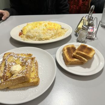 CARVER CAFE - Updated September 2024 - 160 Photos & 163 Reviews - 16471 ...