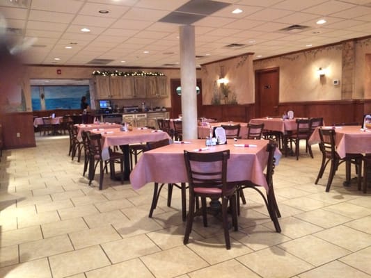 GRANDE PIZZA & FAMILY RESTAURANT - Updated May 2025 - 16 Photos & 45 ...