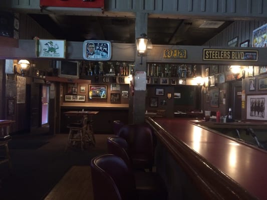 BULL PEN RESTAURANT & LOUNGE - Updated July 2025 - 15 Photos & 27 ...