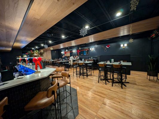 YOUNGER’S - Updated January 2026 - 113 Photos & 123 Reviews - 120 S ...