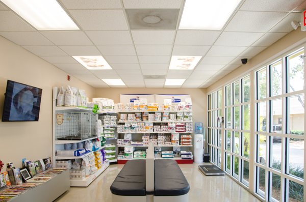 DIXIE ANIMAL HOSPITAL - Updated May 2026 - 43 Photos & 25 Reviews ...