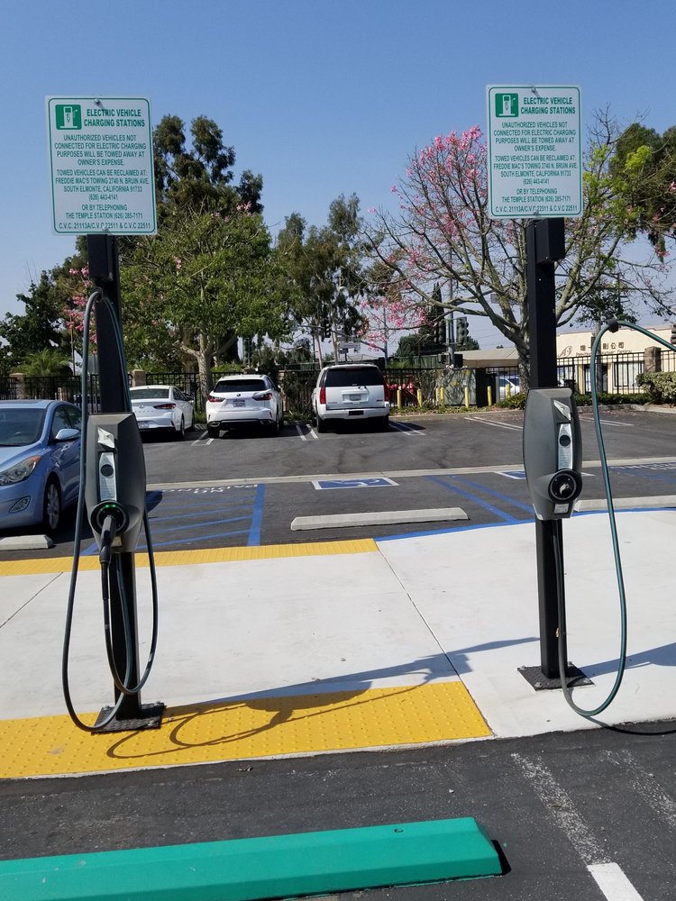 GARVEY COMMUNITY CENTER - Updated September 2024 - 79 Photos - 9108 ...