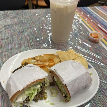 REYNALDA CUCINA & AMOR - Updated April 2025 - 203 Photos & 160 Reviews ...