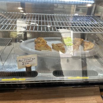 BEYOND PASTRY STUDIO - Updated November 2024 - 466 Photos & 93 Reviews ...