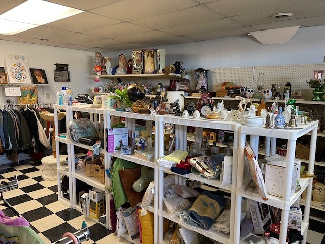 BLUE RIDGE TREASURES THRIFT STORE - Updated December 2025 - 1977 ...