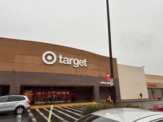TARGET - Updated December 2025 - 239 Photos & 182 Reviews - 3000 ...