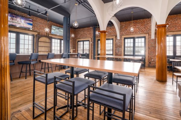 OLD CITY HALL BREWERY - Updated April 2026 - 66 Photos & 21 Reviews ...