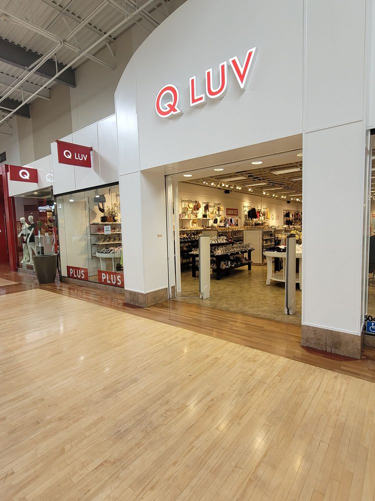 Q OUTLET - Updated July 2025 - 28 Photos & 27 Reviews - 1 Mills Cir ...