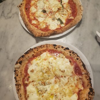 Fuoco Pizzeria Napoletana - Takeout & Delivery - 1758 Photos & 1360 ...
