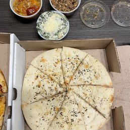 575 PIZZERIA - Updated January 2026 - 184 Photos & 390 Reviews - 2803 ...