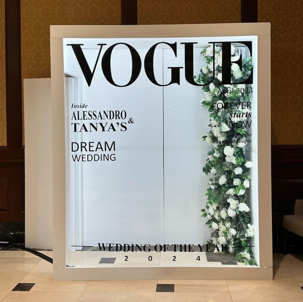 MY MAGAZINE BOOTH - Updated December 2024 - Miami, Florida - Photo ...