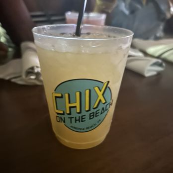CHIX ON THE BEACH - Updated September 2024 - 963 Photos & 986 Reviews ...