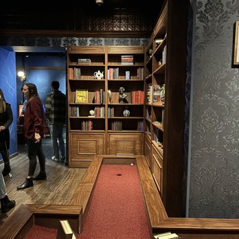 PUTTERY - Updated November 2024 - 147 Photos & 88 Reviews - 240 ...