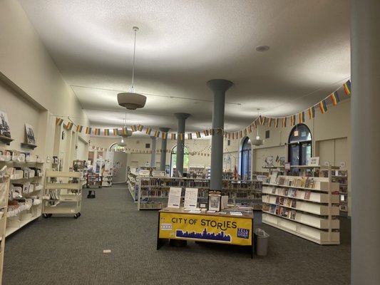 SULZER REGIONAL LIBRARY - CHICAGO PUBLIC LIBRARY - Updated September ...