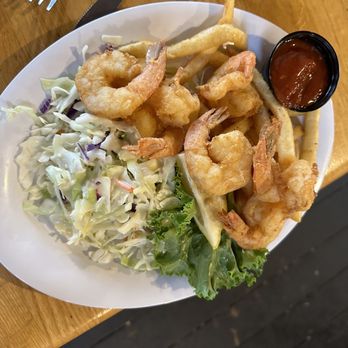 DOCKSIDE SEAFOOD & FISHING CENTER - Updated May 2025 - 222 Photos & 111 ...