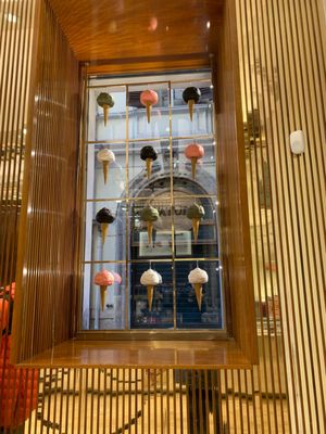 VENCHI - Updated May 2025 - 180 Photos & 63 Reviews - Via del Corso 335 ...