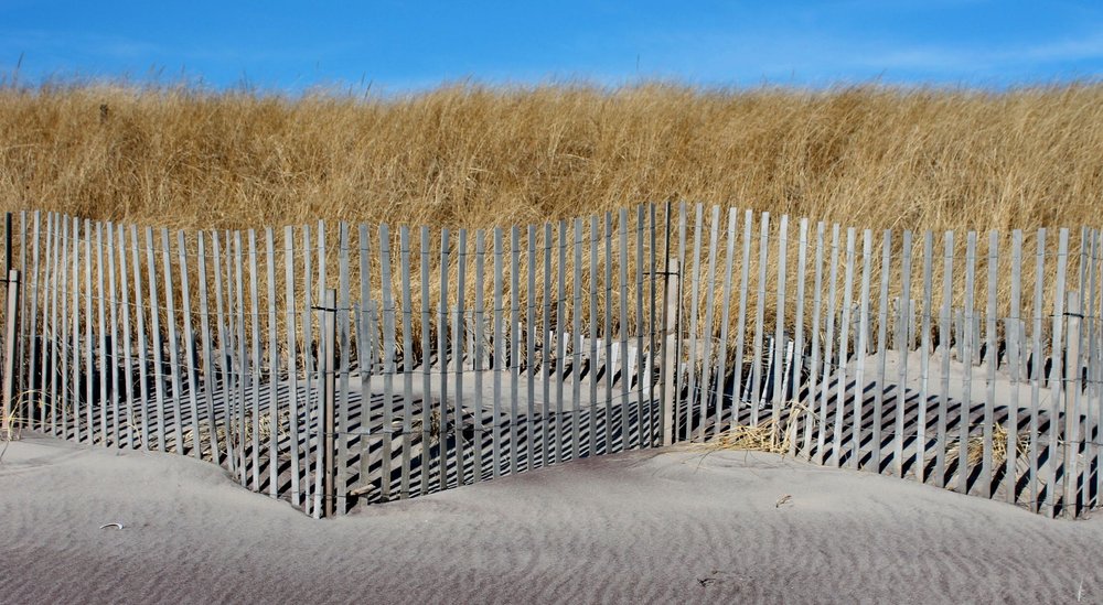 CRYDER BEACH - Updated May 2024 - 17 Cryder Ln, Southampton, New York ...