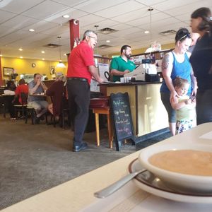 LOBY’S ON CLE - Updated September 2025 - 28 Photos & 14 Reviews - 2730 ...