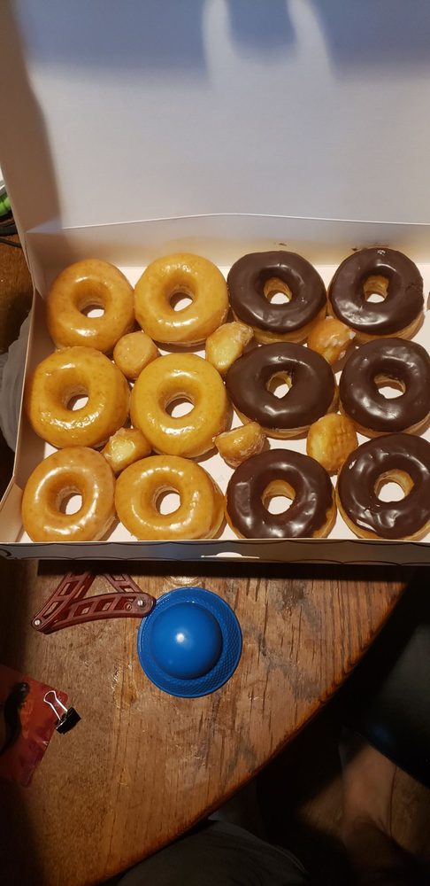 JIN’S DONUTS - 31 Photos & 46 Reviews - 13150 Senlac Dr, Farmers Branch ...