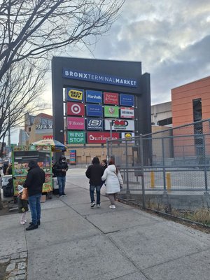 BRONX TERMINAL MARKET - Updated June 2025 - 38 Photos & 18 Reviews ...