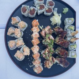 PERRY’S RESTAURANT - Updated October 2025 - 955 Photos & 941 Reviews ...