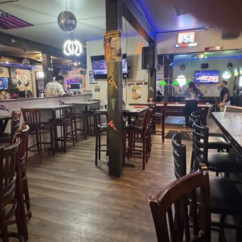 JAMAR’S SPORTS BAR AND GRILL - Updated December 2025 - 33 Photos & 33 ...