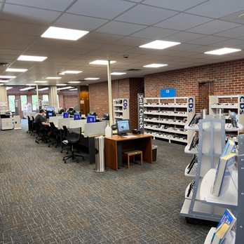 JOHNSON COUNTY LIBRARY - CEDAR ROE - Updated December 2025 - 10 Photos ...