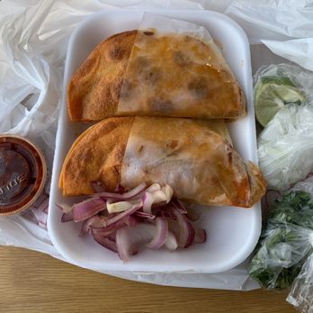 BIRRIERIA LITTLE TIJUANA - Updated September 2024 - 392 Photos & 582 ...