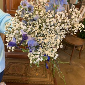 LOCKER’S FLOWERS - Updated December 2025 - 52 Photos & 35 Reviews ...