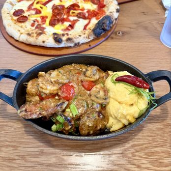 THE CRUSTY PIG - Updated September 2025 - 33 Photos & 17 Reviews - 202 ...